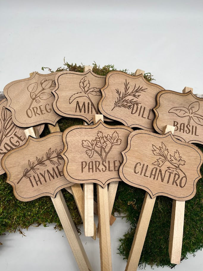 Wood Herb Labels - Basil - Oregano - Dill - Parsley - Garden Outside ...