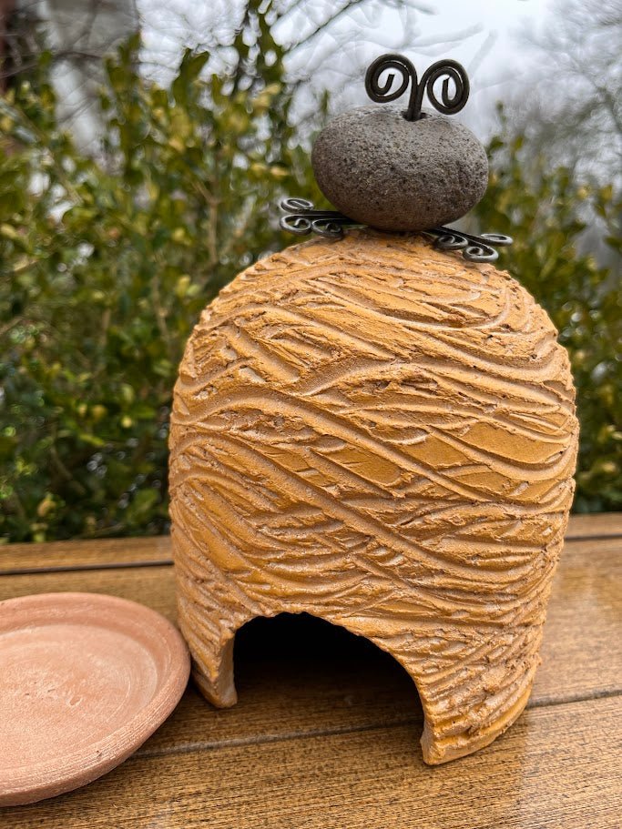 Toad House - Garden Outside The Box